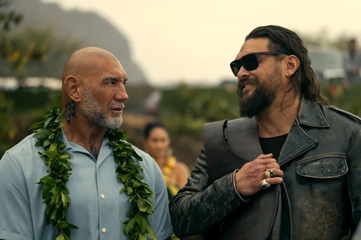 "Aquaman and Drax Meet"... 'The Wrecking Crew', A Revival of 90s Macho ...