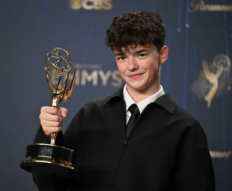 2009 Born Genius Peers... Owen Cooper from 'Wuthering Heights' VS Soya ...