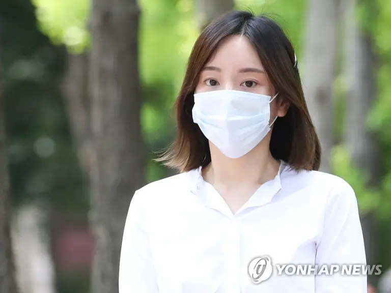 "Is the Second Entertainment Drug Gate Breaking?"... Hwang Hana ...